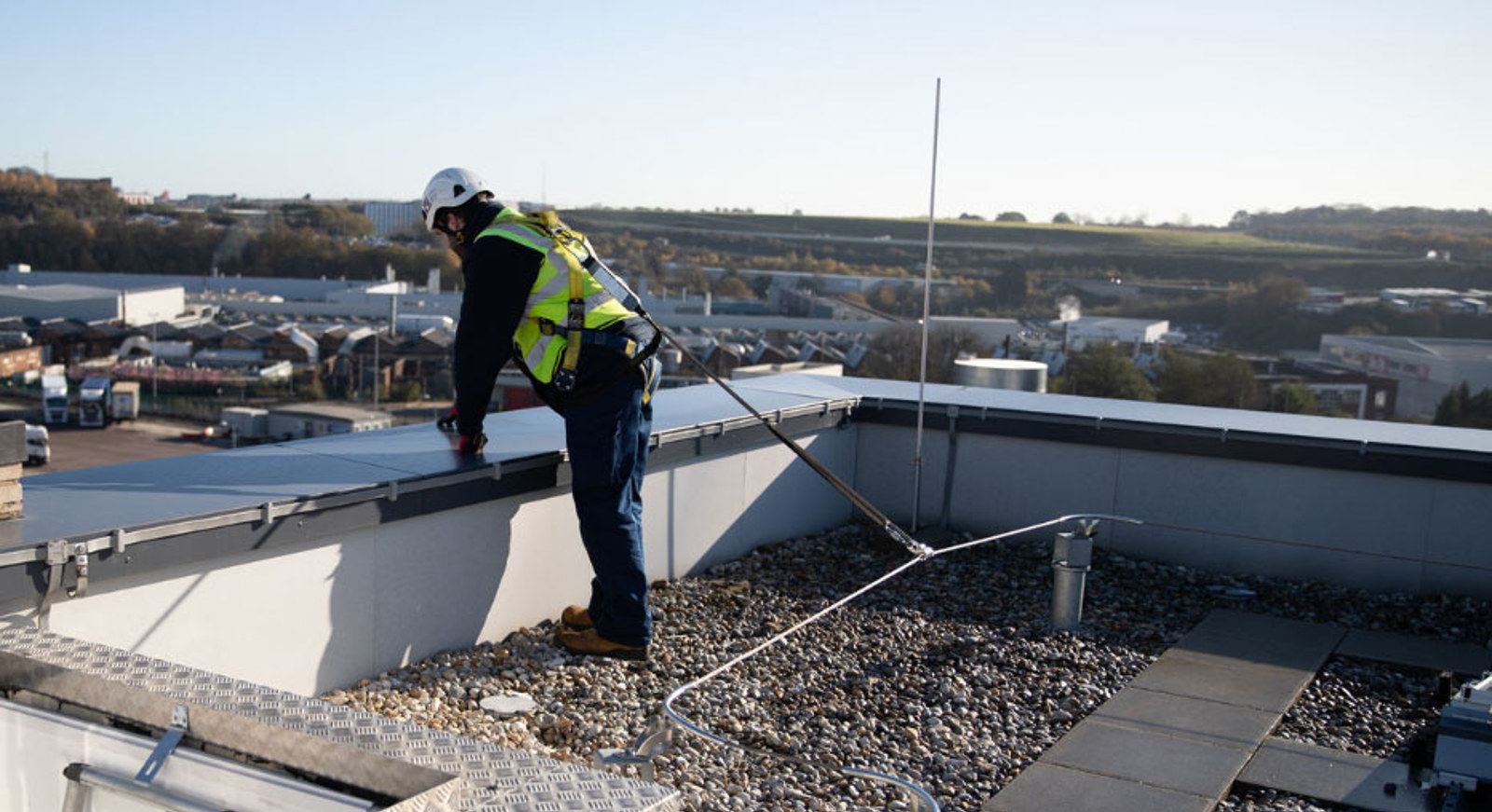 Kee Line® 防坠落水平生命线系统 - 铠易